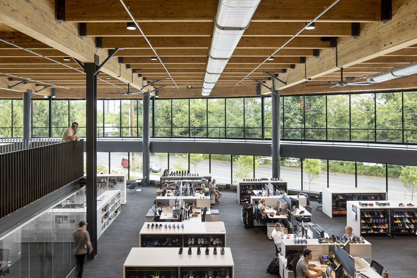 LEVER » Projects » Footwear Innovation Center