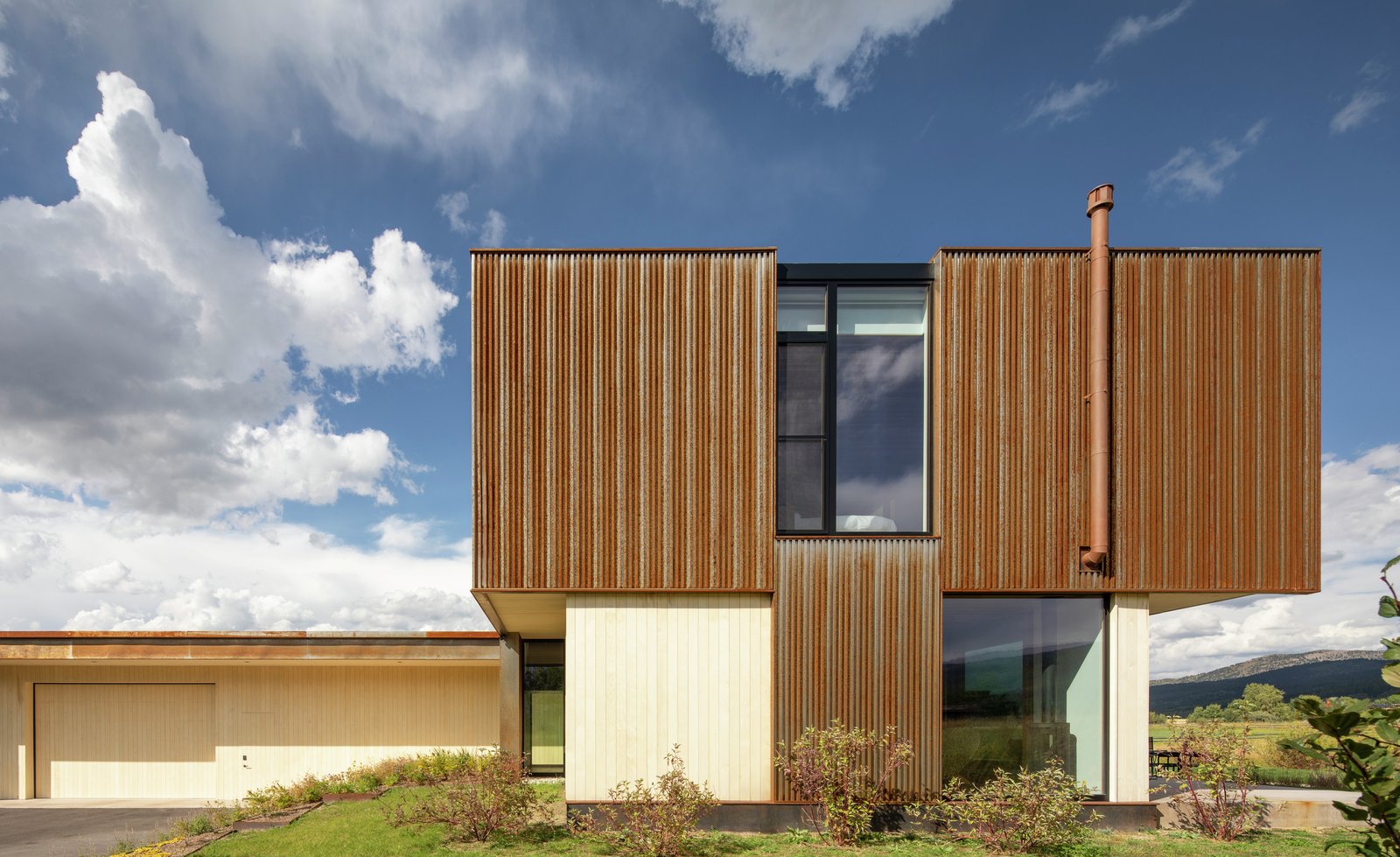 LEVER » Projects » Alta House