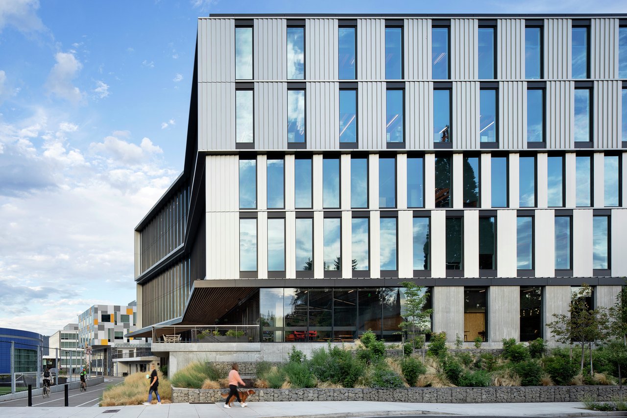 LEVER » Projects » Adidas Headquarters Expansion and Gold Building