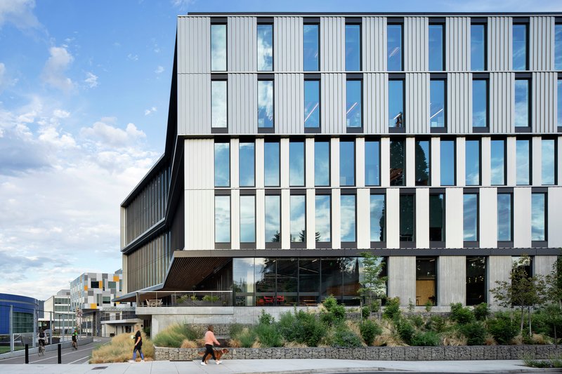 LEVER » Projects » Adidas Headquarters Expansion and Gold Building